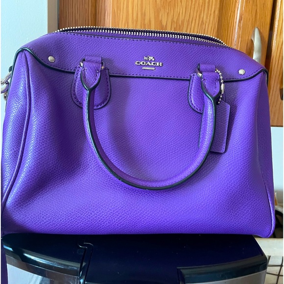 Coach | Bags | Coach Previously Owned Small Purse Beautiful Purple ...